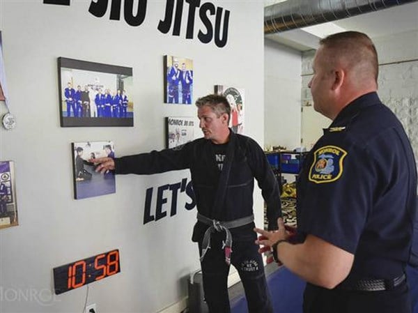 Ten Police Jiu-Jitsu Moves Every Cop Should Know – granite bay jiu-jitsu